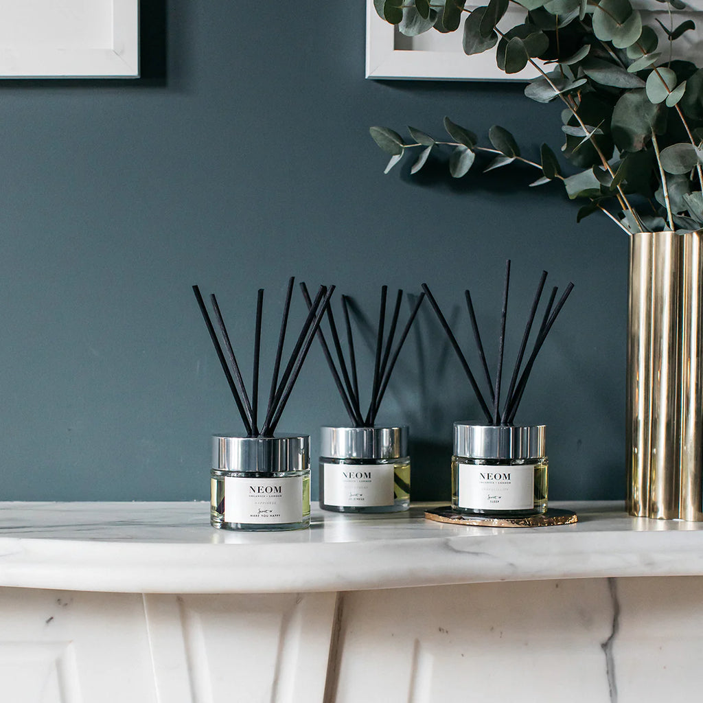 NEOM Wellbeing | Scent to De-Stress Real Luxury Reed Diffuser (100ml ...